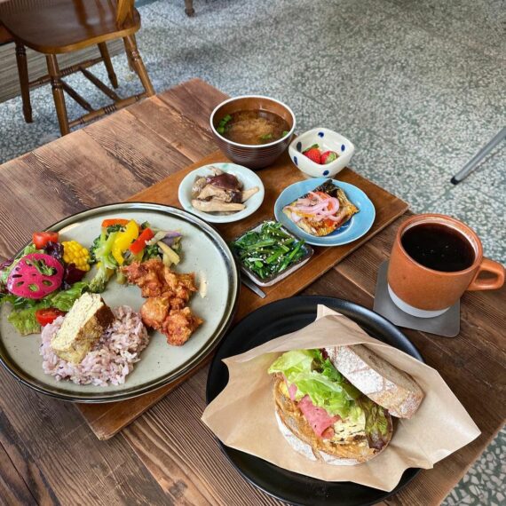 【嘉義美食】2026嘉義美食排行榜top10，精選嘉義餐廳、宵夜、甜點咖啡廳美食推薦總整理！ - 好好玩FUNIT 2026