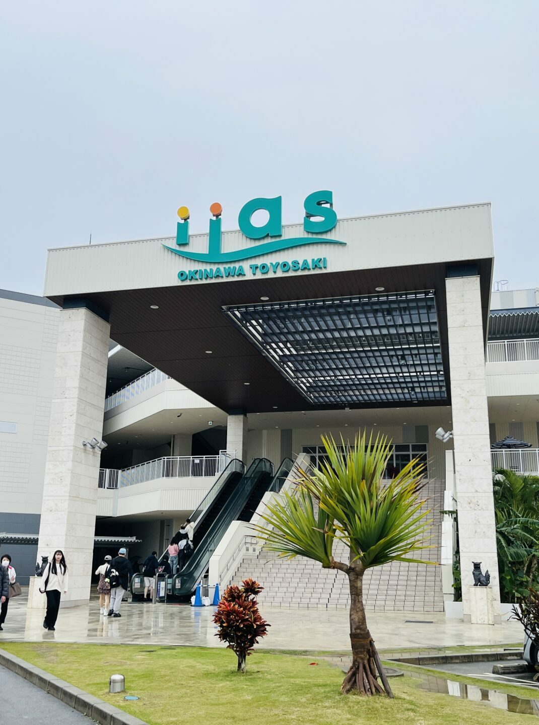 2025 【沖繩南部一日遊】沖繩不開車也好玩，搭乘沖繩觀光巴士帶你輕鬆玩沖繩南部景點│沖繩FunPASS觀光巴士 - 好好玩FUNIT