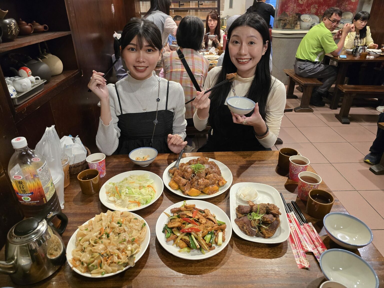 【北埔二日遊】跟著我們一起吃喝玩樂北埔老街，美食/伴手禮/DIY體驗通通有！ - 好好玩FUNIT 2026